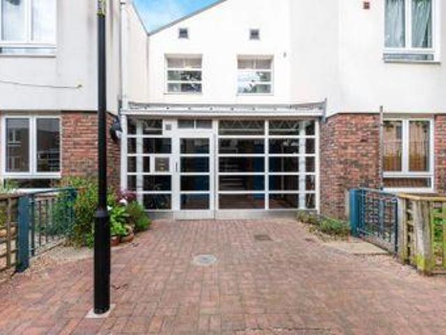1 Bedrooms Flat for sale in Foxley Square, Oval SW9