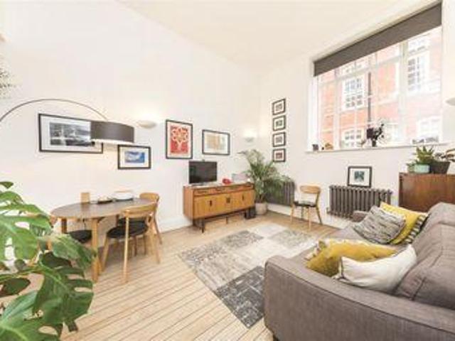 1 Bedrooms Flat for sale in Forfar Road, London SW11