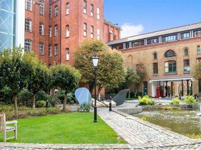 1 Bedrooms Flat for sale in Fairfield Road, London E3