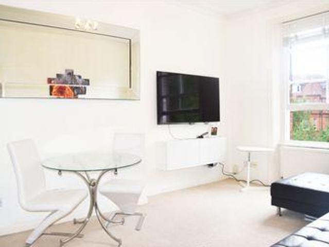 1 Bedrooms Flat for sale in Fellows Road, Swiss Cottage, London NW3