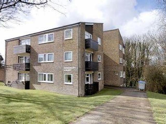 1 Bedrooms Flat for sale in Fern Drive, Hemel Hempstead HP3