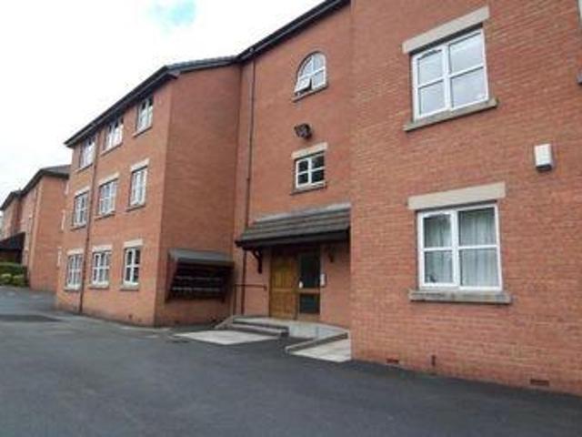 1 Bedrooms Flat for sale in Frecheville Court, Bury BL9
