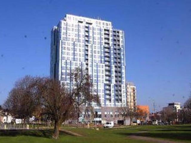 1 Bedrooms Flat for sale in Kd Tower, Hemel Hempstead, Herts HP1