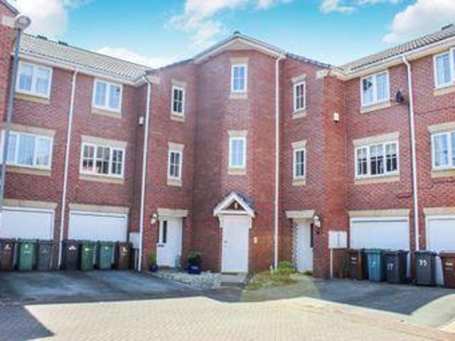 1 Bedrooms Flat for sale in Kensington Way, Leeds LS10