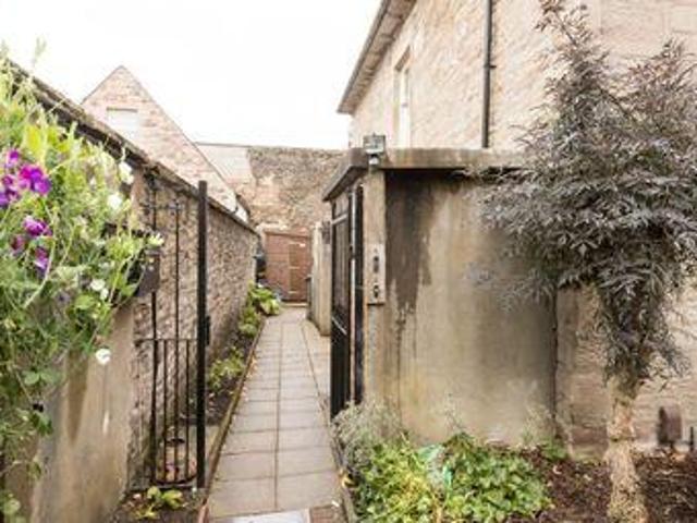 1 Bedrooms Flat for sale in King Street, Perth PH2
