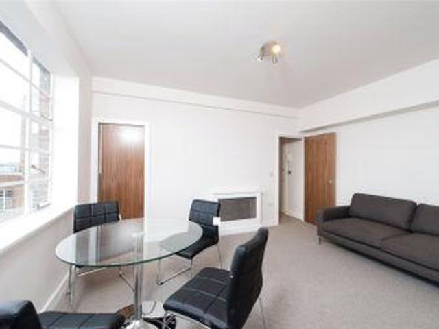 1 Bedrooms Flat for sale in Kings Court, Hamlet Gardens, Hammersmith, London W6