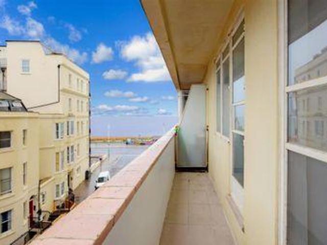 1 Bedrooms Flat for sale in Kings Road, Brighton, East Sussex BN1