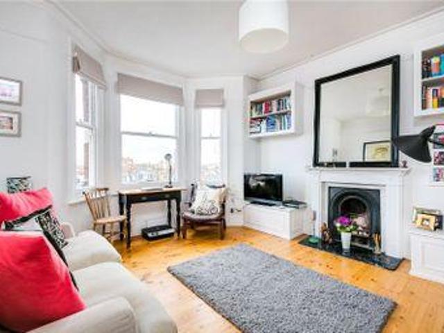 1 Bedrooms Flat for sale in Kingwood Road, Fulham, London SW6
