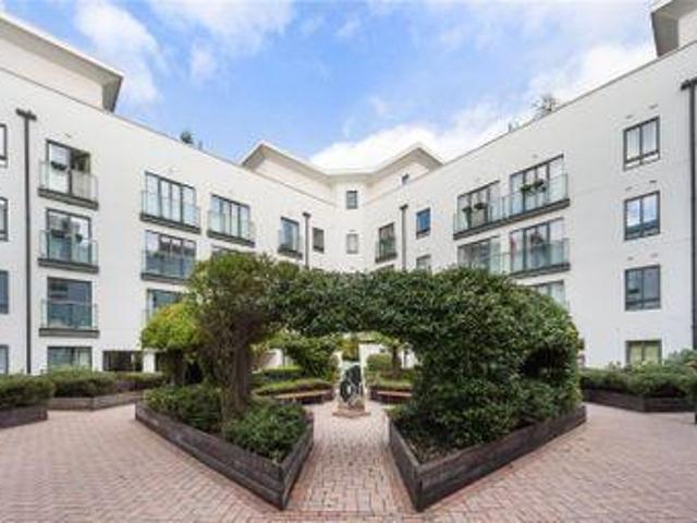 1 Bedrooms Flat for sale in Holford Way, London SW15