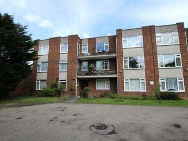 1 Bedrooms Flat for sale in Holmbury Manor, The Green, Sidcup, Kent DA14