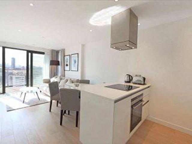1 Bedrooms Flat for sale in Horizons Tower, Yabsley Street E14