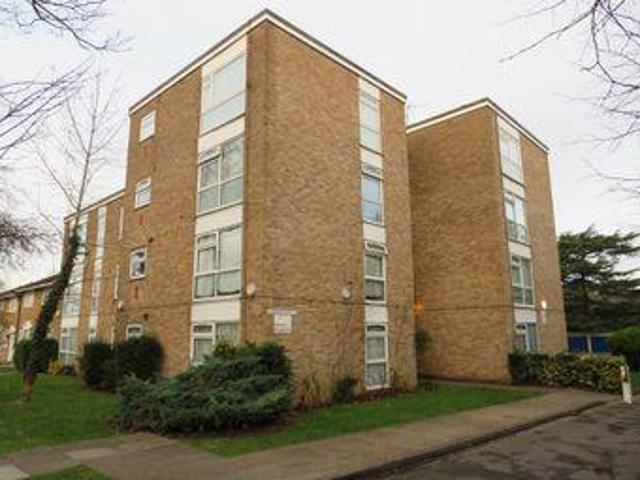1 Bedrooms Flat for sale in Hawthorne Road, Wallington SM6