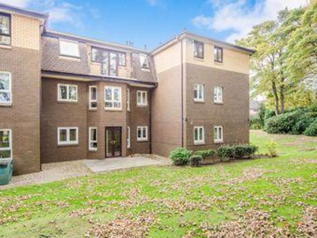 1 Bedrooms Flat for sale in Hazelden Gardens, Muirend, Glasgow G44