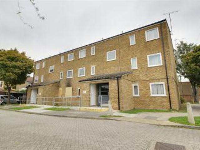 1 Bedrooms Flat for sale in Halifax Road, Enfield EN2