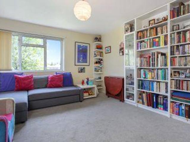 1 Bedrooms Flat for sale in Harvist Road, Queens Park, London NW6