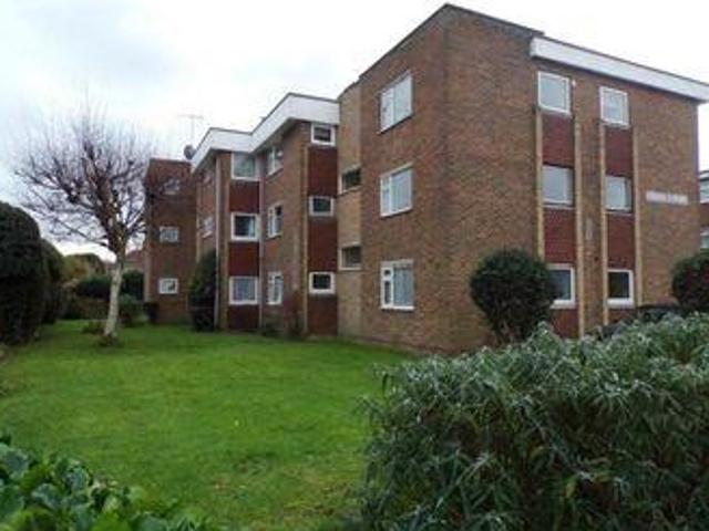 1 Bedrooms Flat for sale in Helen Court, Mill Road, Worthing, West Sussex BN11