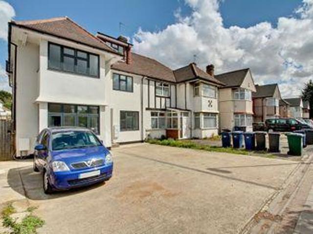1 Bedrooms Flat for sale in Hendon Way, Golders Green, London NW2