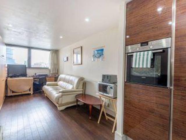 1 Bedrooms Flat for sale in High Road, Wembley HA9