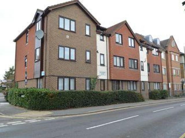1 Bedrooms Flat for sale in High Street, Addlestone KT15