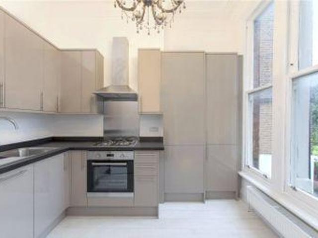 1 Bedrooms Flat for sale in Hillfield Road, West Hampstead NW6