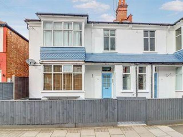 1 Bedrooms Flat for sale in Hindes Road, Harrow, Middlesex HA1