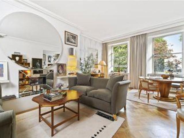 1 Bedrooms Flat for sale in Hyde Park Square, London W2