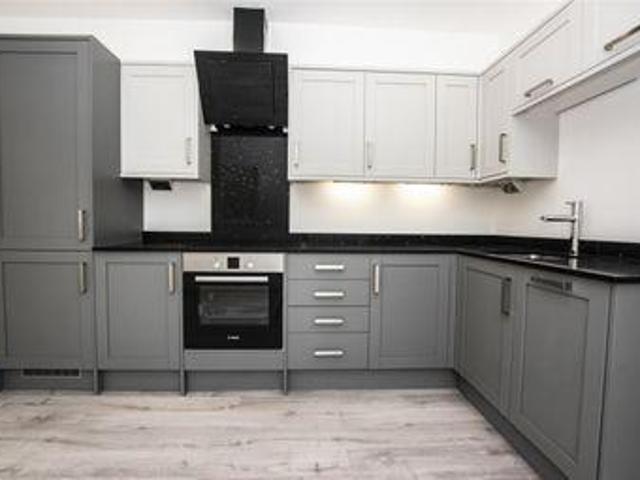1 Bedrooms Flat for sale in Jay Mews, Carshalton, Surrey SM5