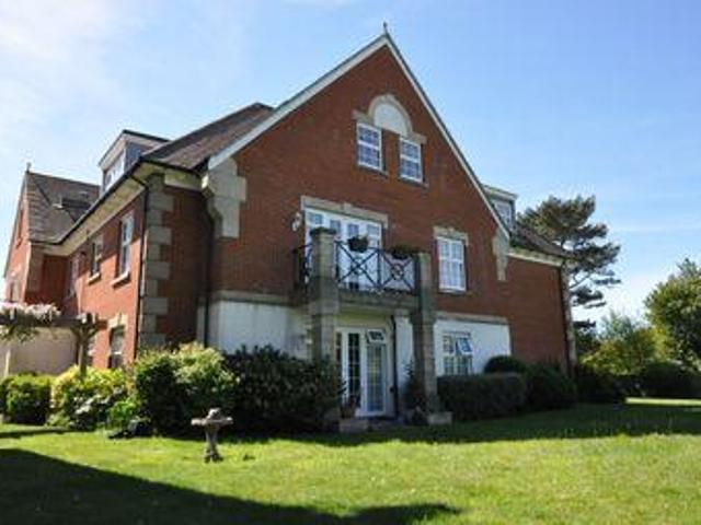 1 Bedrooms Flat for sale in Jasmine Way, Bexhill On Sea TN39