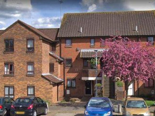 1 Bedrooms Flat for sale in Orwell Court, Brocklesbury Close, Watford, Hertfordshire WD24