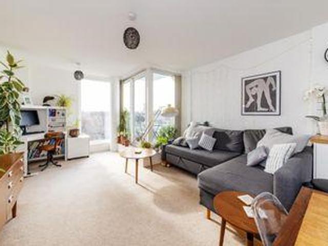 1 Bedrooms Flat for sale in Osiers Road, London SW18