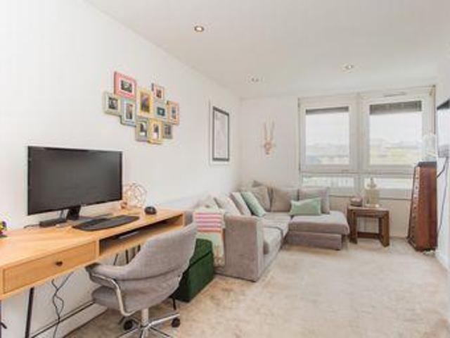 1 Bedrooms Flat for sale in Longnor Road, London E1