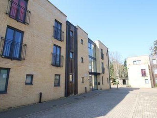 1 Bedrooms Flat for sale in London Road, Basingstoke RG21
