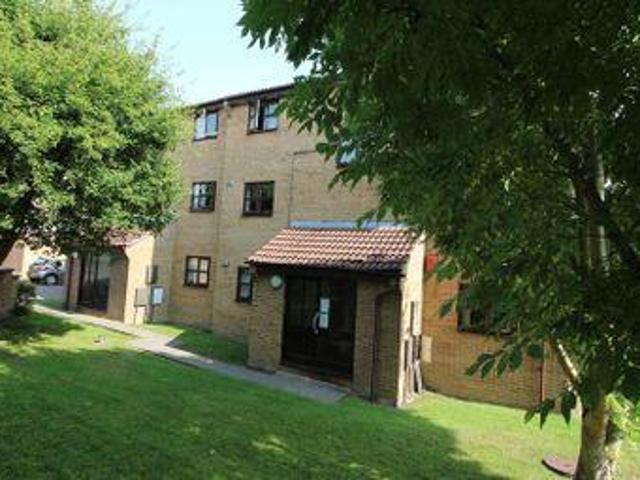 1 Bedrooms Flat for sale in Ladd Close, Kingswood, Bristol BS15