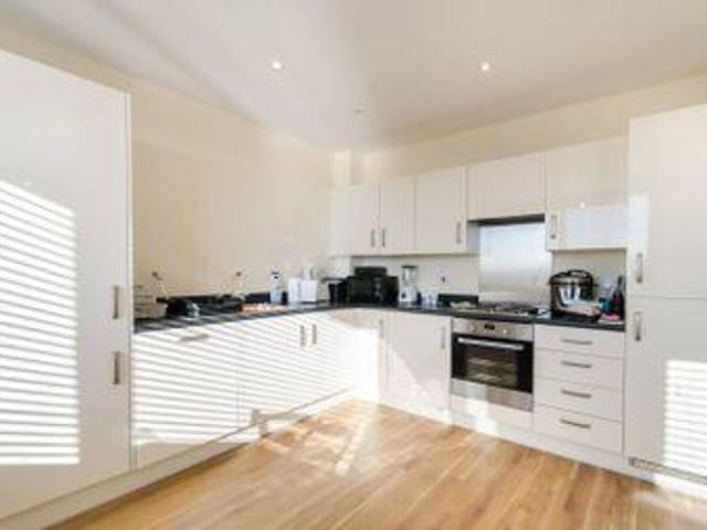 1 Bedrooms Flat for sale in Ladysmith Road, Harrow HA3