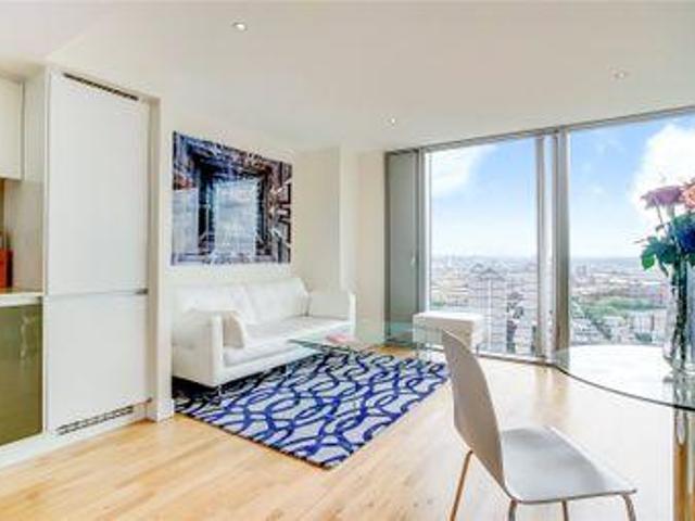 1 Bedrooms Flat for sale in Landmark West, 22 Marsh Wall, London E14