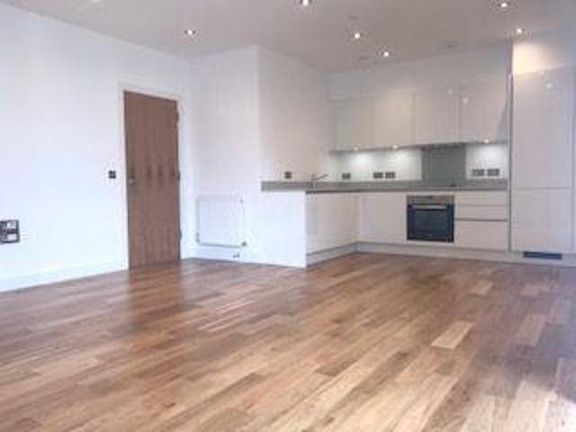 1 Bedrooms Flat for sale in Lansdowne Road, Croydon CR0