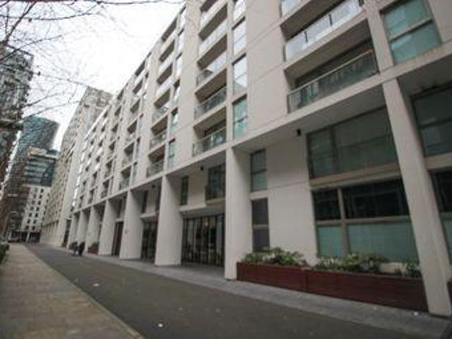 1 Bedrooms Flat for sale in Lanterns Way, London E14