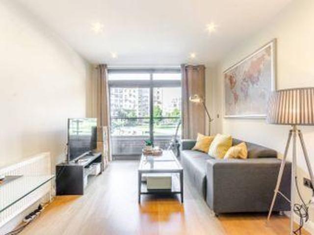 1 Bedrooms Flat for sale in Larden Road, Acton W3