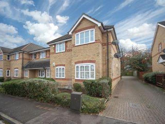 1 Bedrooms Flat for sale in Larkspur Gardens, Luton LU4