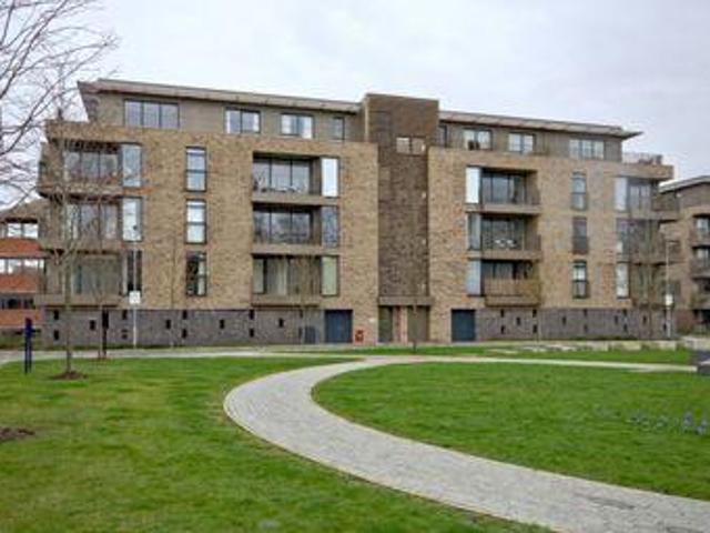 1 Bedrooms Flat for sale in Lilywhite Drive, Cambridge CB4