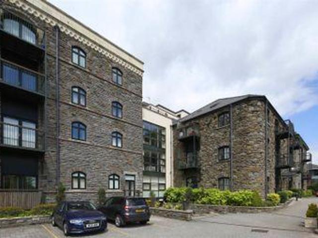 1 Bedrooms Flat for sale in Lloyd George Avenue, Cardiff CF10