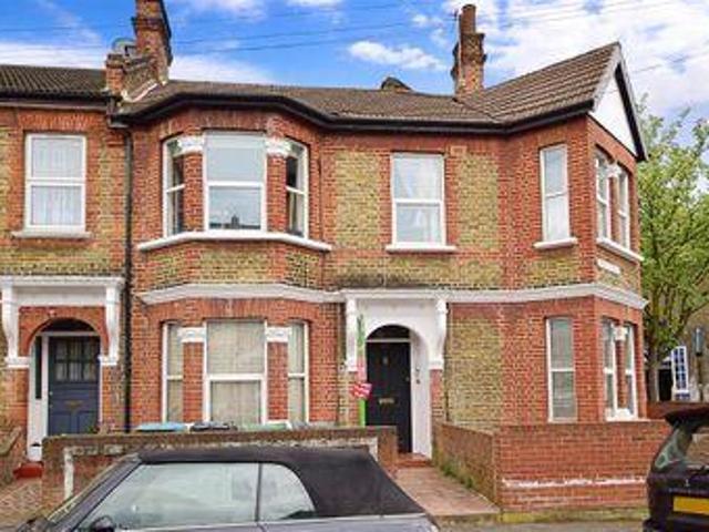 1 Bedrooms Flat for sale in Moyers Road, London E10