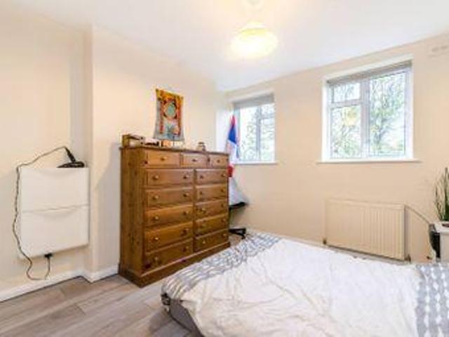 1 Bedrooms Flat for sale in Monument Gardens, Lewisham SE13