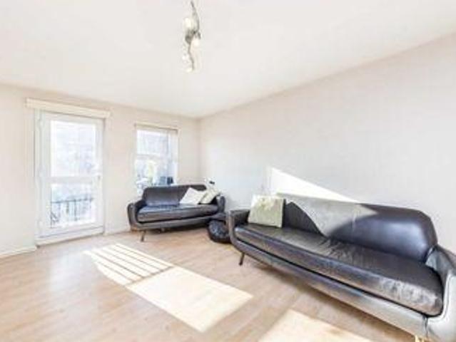 1 Bedrooms Flat for sale in Morecambe Close, Beaumont Square, London E1