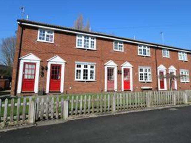 1 Bedrooms Flat for sale in Mayfair Court, Park Lane, Offerton SK1