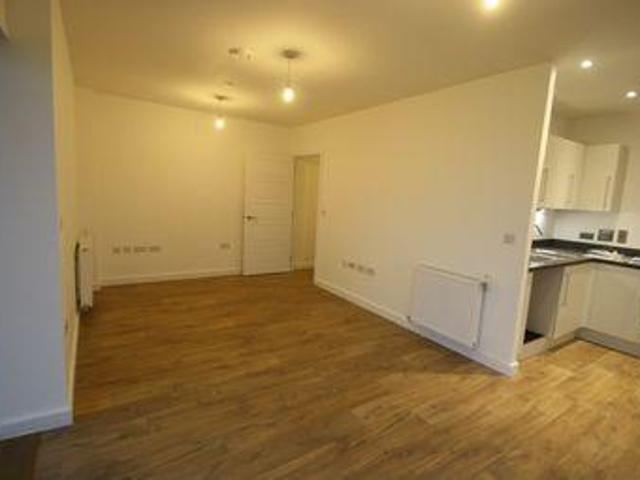 1 Bedrooms Flat for sale in Magellan Boulevard, London E16
