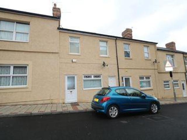 1 Bedrooms Flat for sale in Main Street, Barry CF63