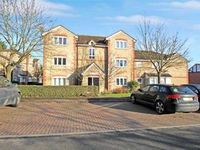 1 Bedrooms Flat for sale in Maplin Park, Langley, Slough SL3