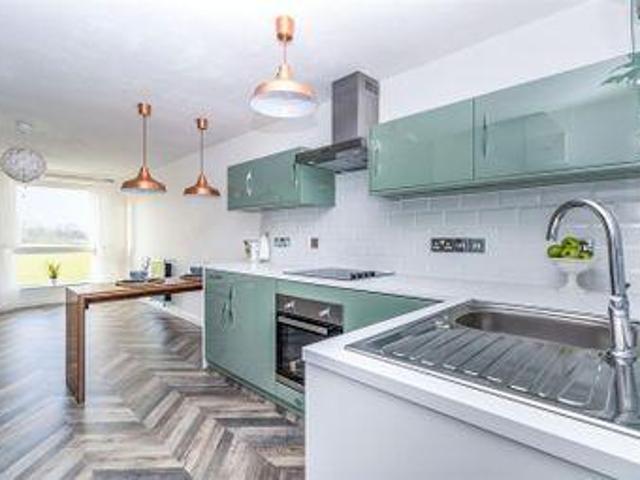 1 Bedrooms Flat for sale in Marlborough Road, Gillingham ME7