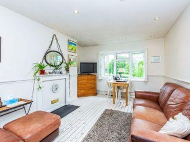 1 Bedrooms Flat for sale in Martins Walk, Muswell Hill N10